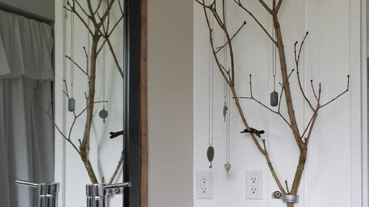 Sulap Ruangan Jadi Lebih Romantis dengan Ranting Kayu - Photo Fimela.com