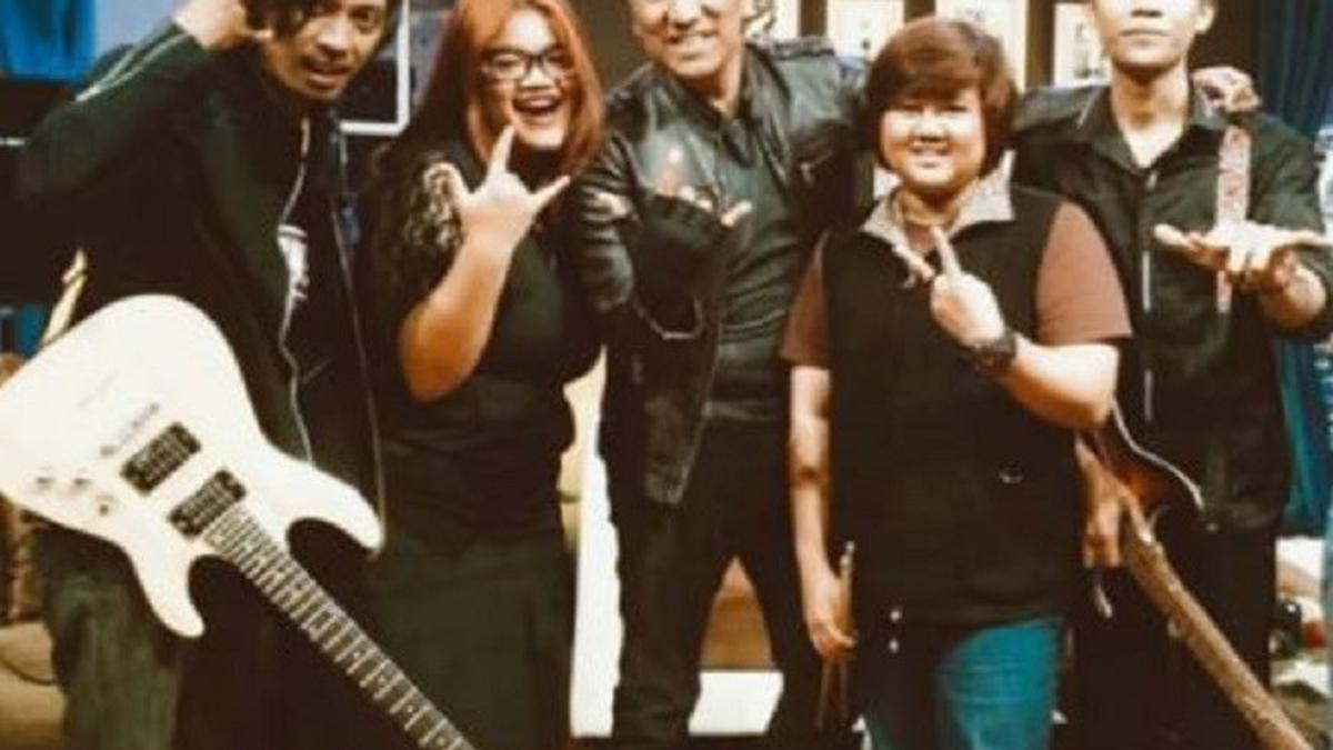 3,5 Tahun Bersama, Golden Band Bakal Bubar? - ShowBiz Liputan6.com