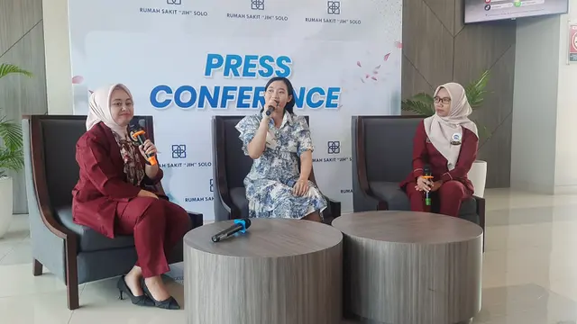 Melahirkan Anak Pertama, Ratu Ambyar Yeni Inka Beberkan Arti Nama Sang ...