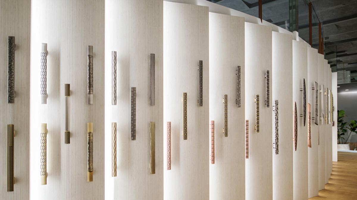 Dekkson Knowledge Hall: Sarana Belajar Door Window Hardware yang Modern ...