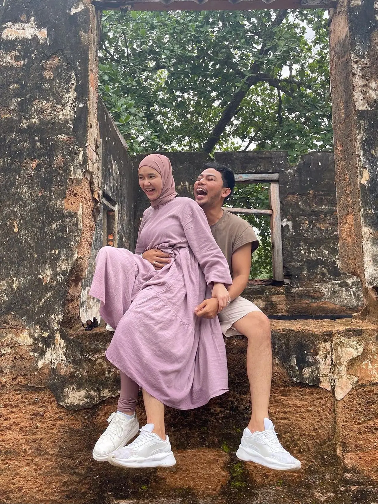 Menanti 2 Tahun, Ini 6 Potret Terbaru Fikoh LIDA yang Hamil Anak ...