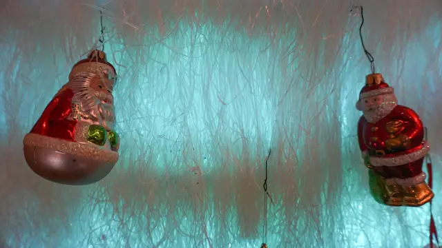 Unik Banget, Ada Pohon Natal Terbuat dari Mi Sohun di Solo - Lifestyle ...