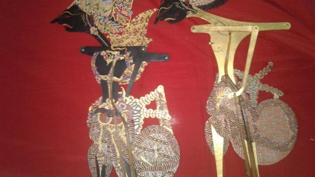 Beli Wayang Lapis Emas Ponorogo, Antre Dulu 4 Bulan - Regional Liputan6.com
