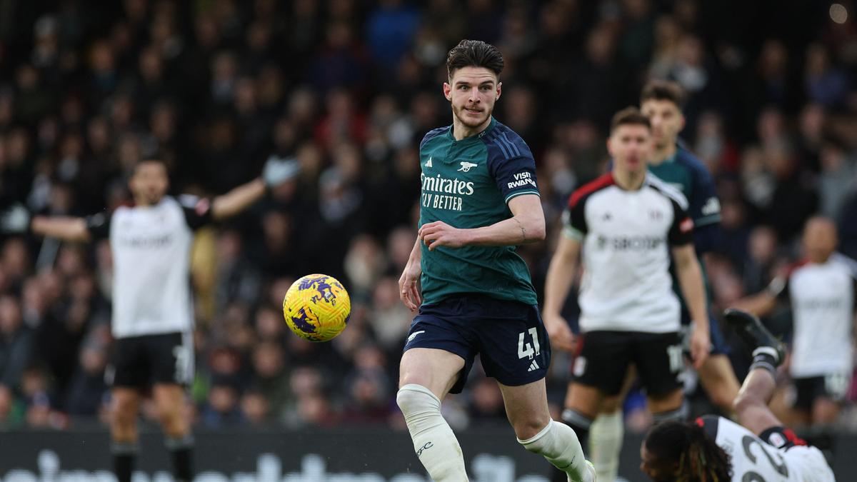 Declan Rice Serukan Bala Bantuan buat Arsenal Kejar Liverpool - Inggris ...