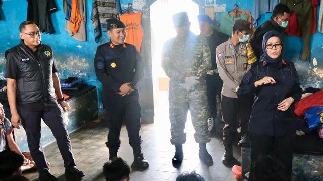 Rutan Muntok Gelar Razia di Seluruh Kamar Hunian Warga Binaan