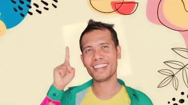 Makin Tajir Sampai Bisa Ajak Orang Tua Umrah, Begini Kabar Udin Sedunia ...