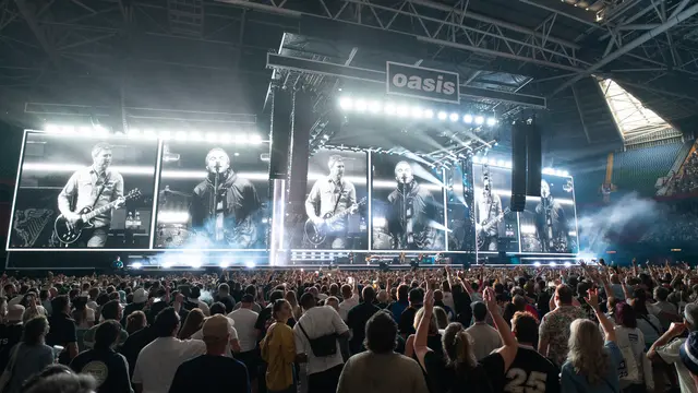 Momen Langka Noel Gallagher Puji Liam di Panggung Tur Reuni Oasis