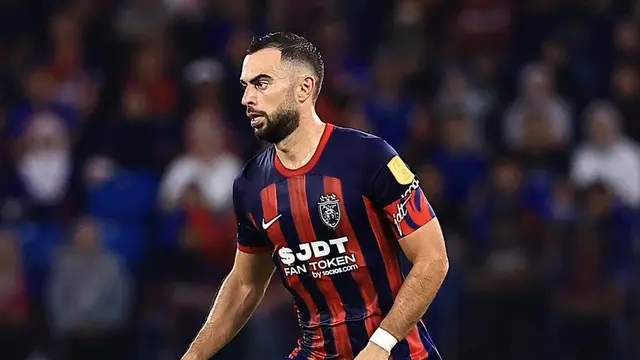Jordi Amat Berniat Ingin Bangun Lapangan Sepak Bola dan Sekolah di ...
