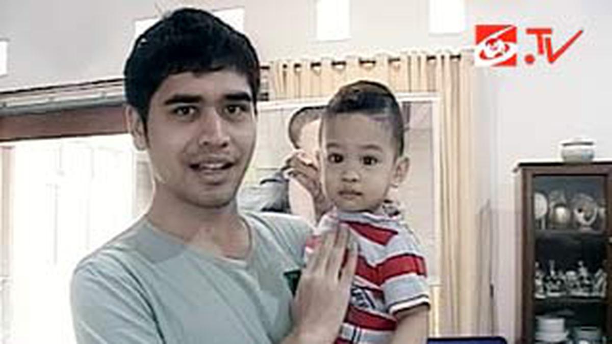 Rizky Hanggono Manfaatkan Waktu dengan Anak - ShowBiz Liputan6.com