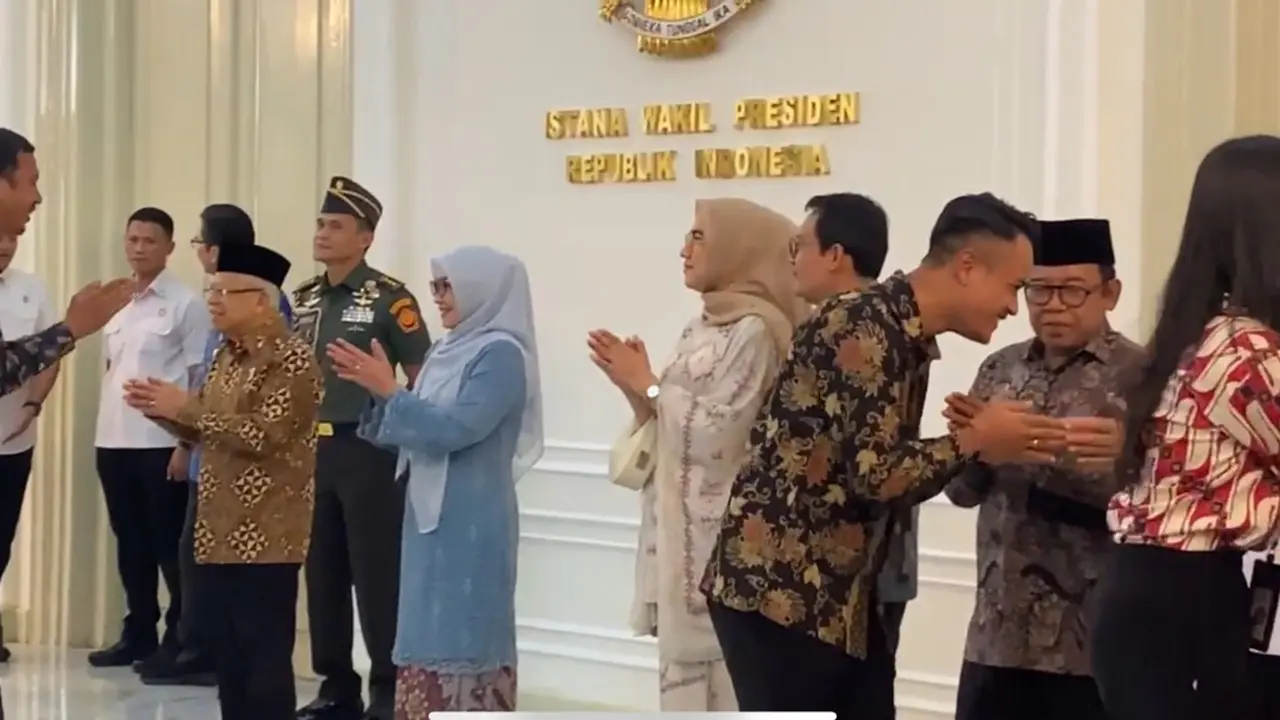 Ma'ruf Amin Gelar Halalbihalal dengan Keluarga Besar Setwapres dan Awak ...