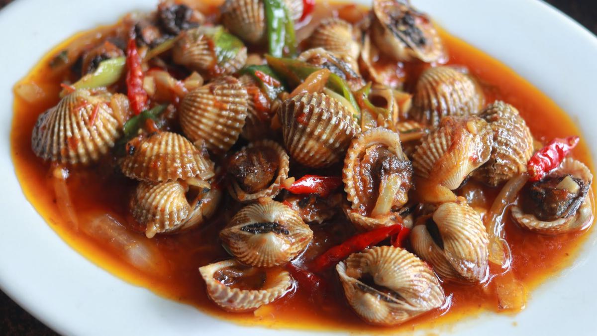 5 Resep Kerang Pedas Manis Gurih ala Warung Seafood Kaki Lima