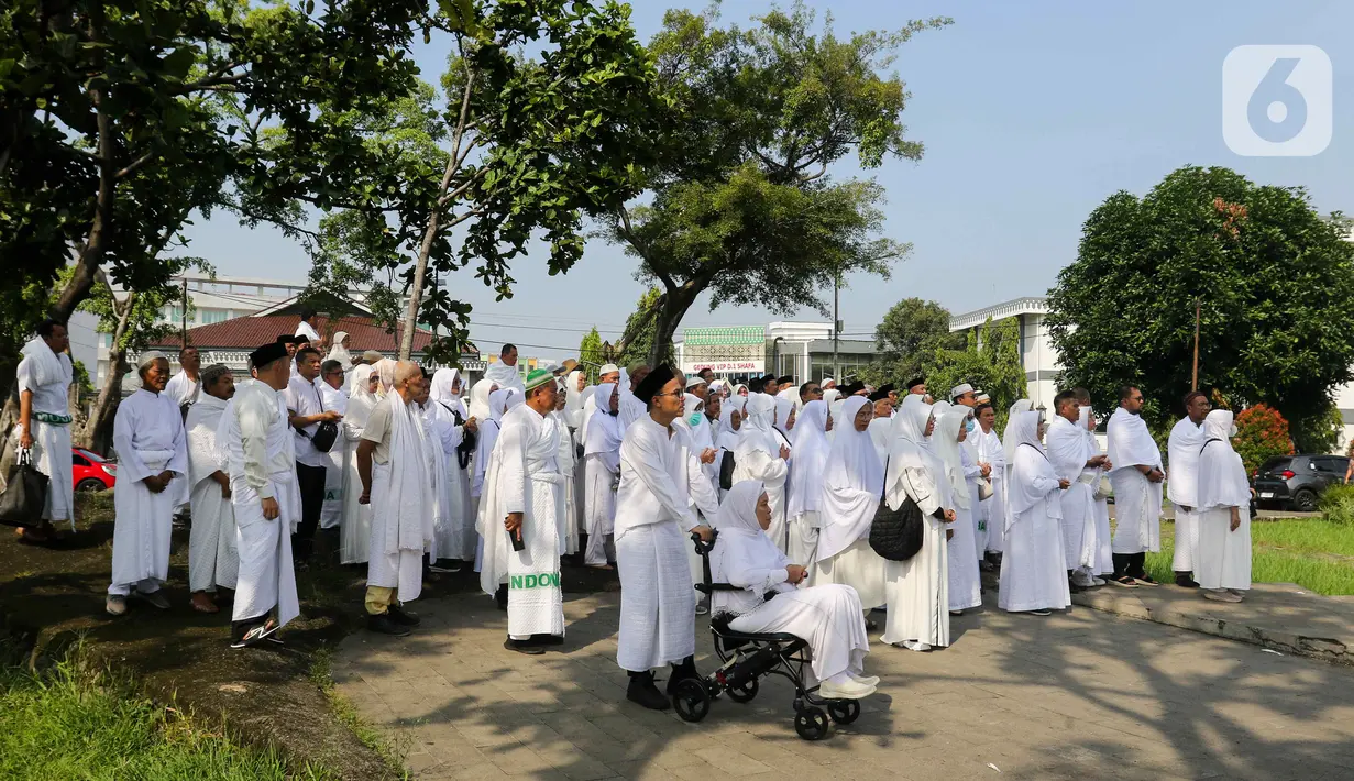Melihat Pelaksanaan Manasik bagi Para Calon Jamaah Haji - Foto Liputan6.com