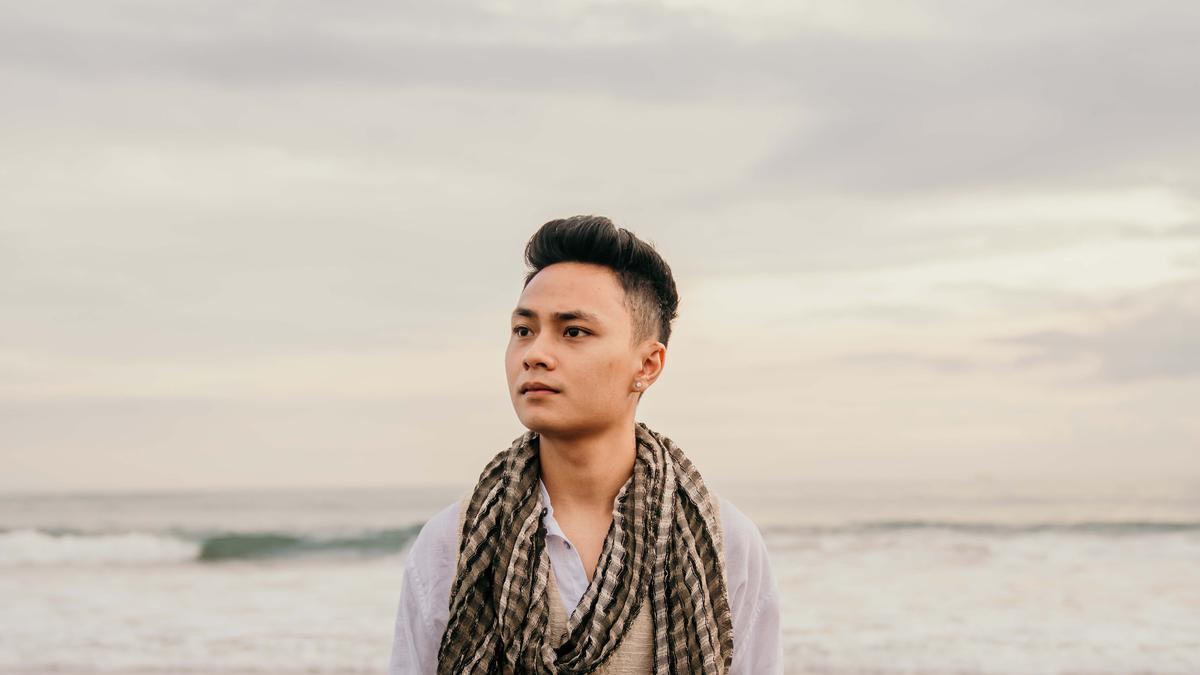 Mahen Kembali Rilis Single Baru Berjudul Mimpi Tentang Dia - ShowBiz ...