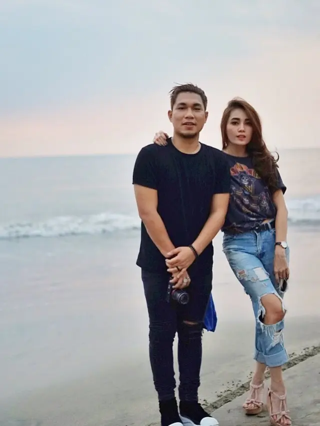 Ogah Habiskan Banyak Uang, Rizal Armada Gelar Pernikahan Sederhana ...