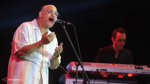 Selain Menghibur, Phil Perry Juga Memberikan Wejangan - ShowBiz ...