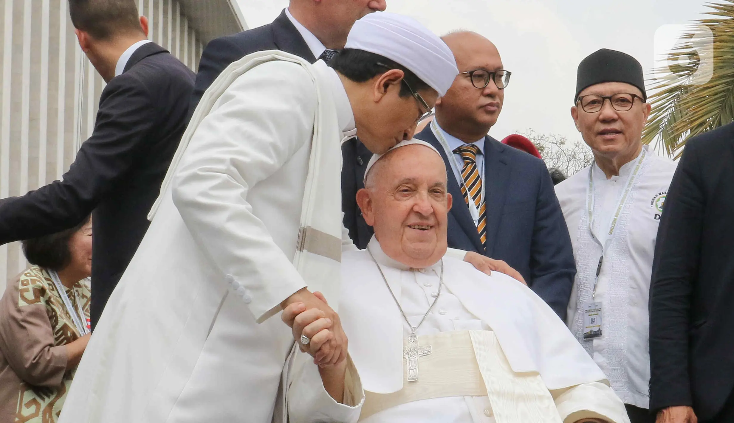 Di Istiqlal, Paus Fransiskus Hadiri Pertemuan dengan Tokoh Lintas Agama - Foto Liputan6.com