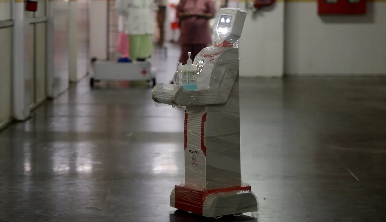 FOTO: Robot Dikerahkan untuk Bantu Merawat Pasien Corona - Foto ...
