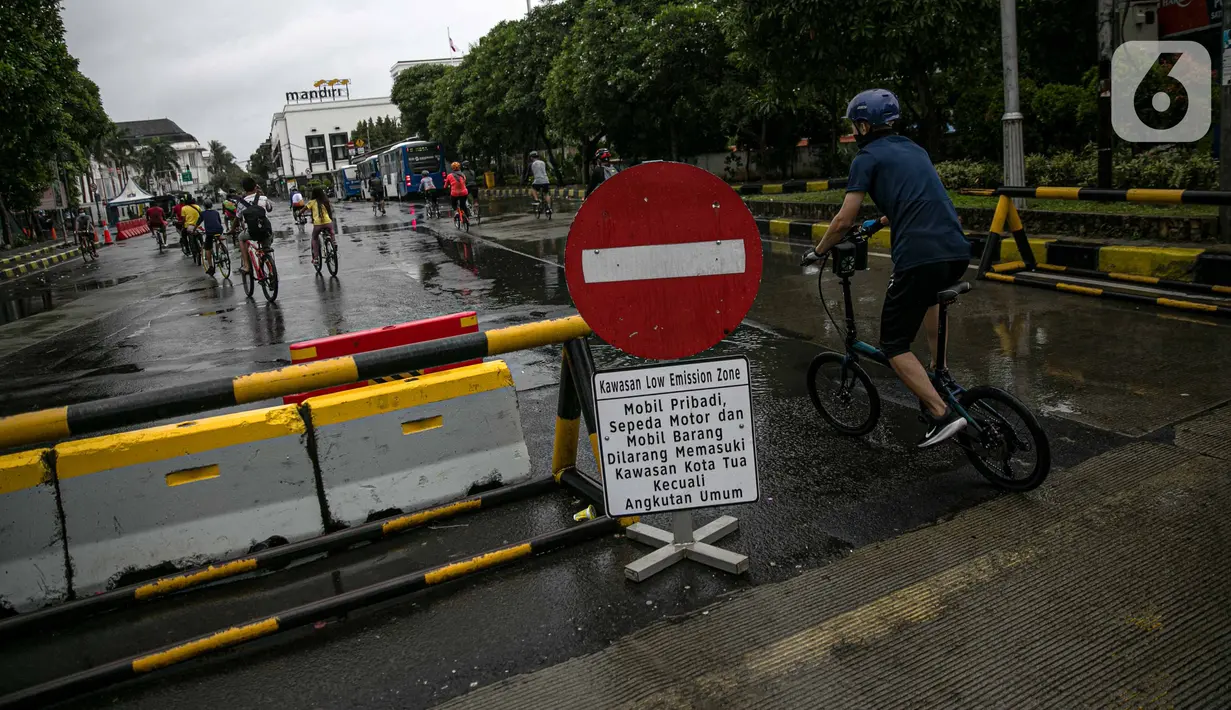 FOTO: Kawasan Kota Tua Ditutup untuk Penerapan Zona Rendah Emisi - Foto Liputan6.com