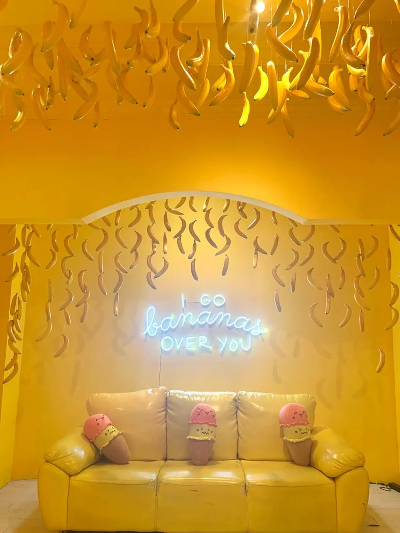 Wisata Indoor Baru di Jakarta, Bisa Main Golf sambil Foto Estetik!