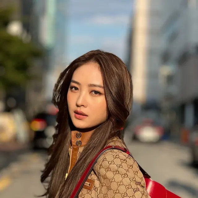 6 Artis Wanita Ini Jadi Tulang Punggung Keluarga Sejak Belia, Perempuan Tangguh - Hot Liputan6.com