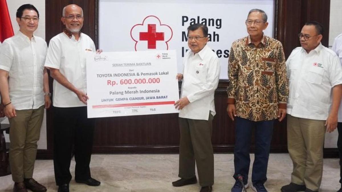 Peduli Korban Gempa Cianjur, Toyota Indonesia Salurkan Bantuan Melalui PMI - Otomotif Liputan6.com