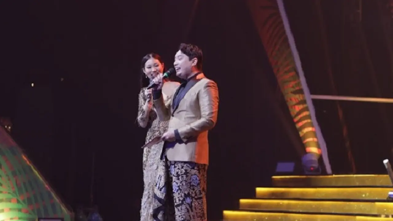 Edric Tjandra dan Patricia Gouw Bangga Bisa Meriahkan Acara Svarna ...