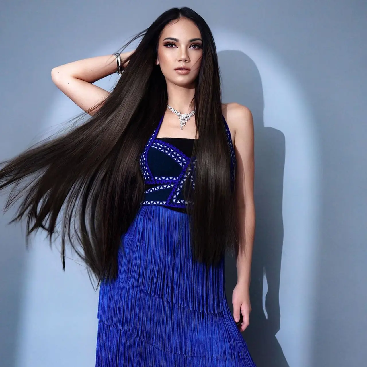 Bak Boneka Barbie, Ini Gaya 7 Selebritas saat Pemotretan dengan Rambut ...