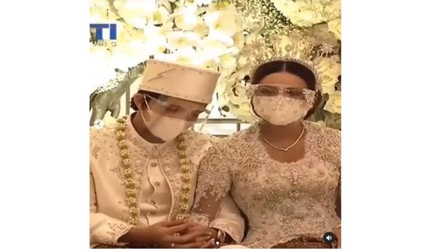 7 Potret Akad Nikah Atta Halilintar dan Aurel Hermansyah, Mahar Rp 342. ...