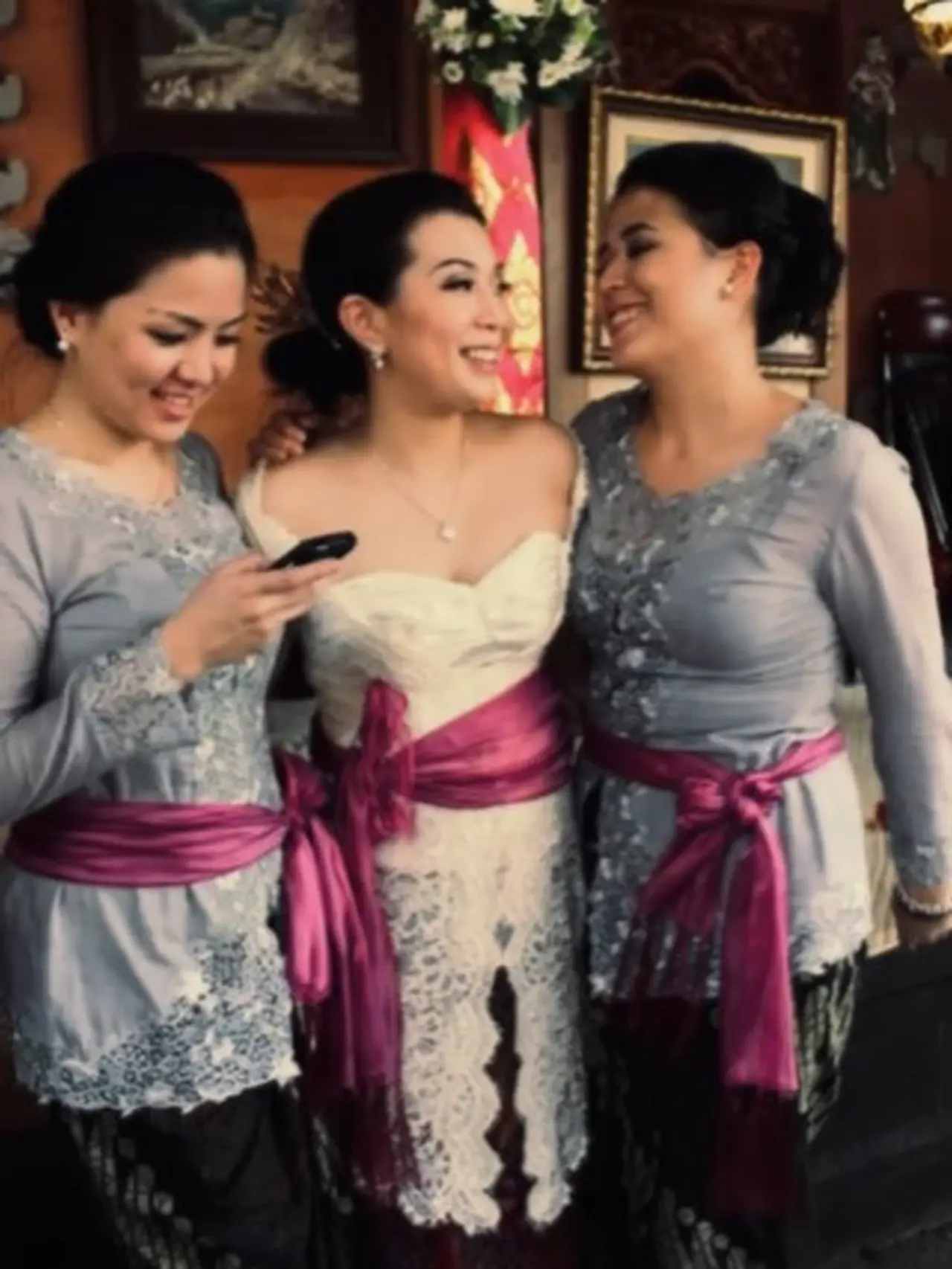 Potret Cikal Putri Iwan Fals yang Tampilannya 'Nyentrik', Cantik ...