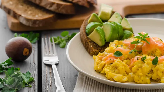 Breakfast Artinya Sarapan, Simak Pula Istilah Lain Waktu Makan dalam ...
