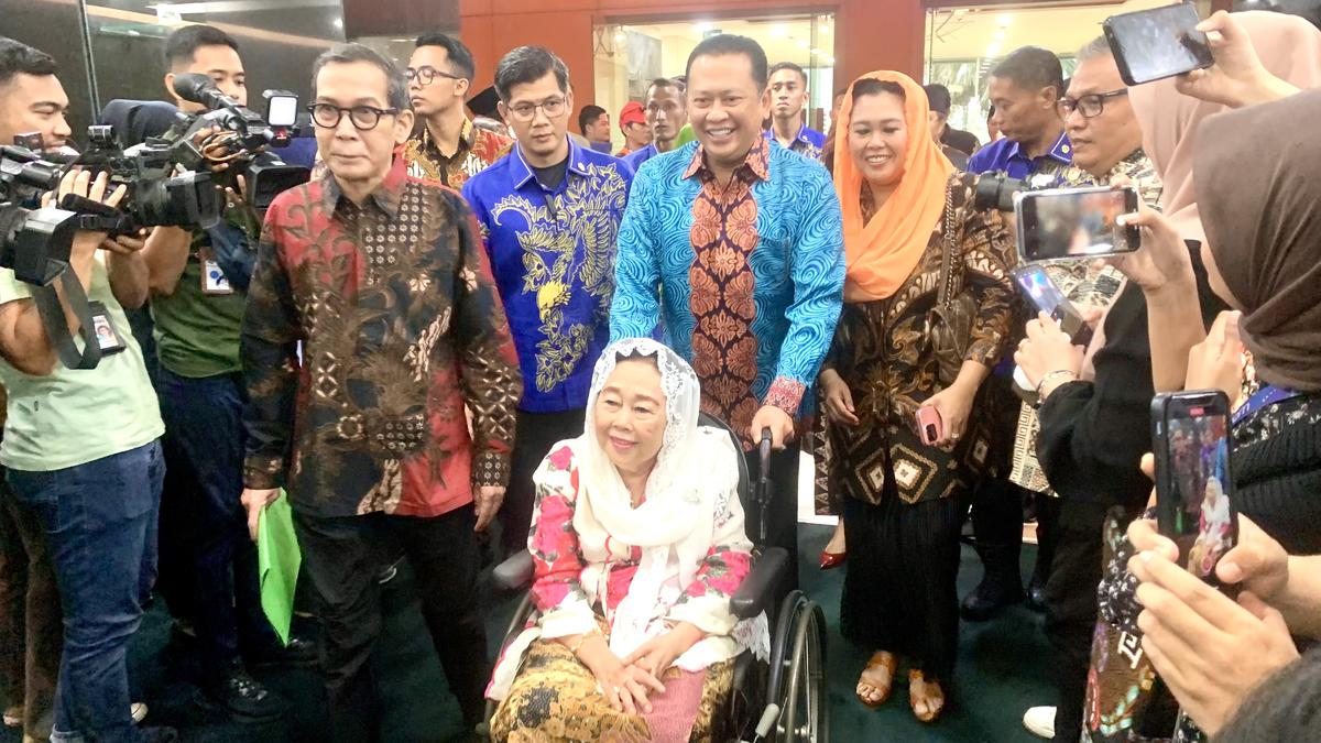 3 Fakta Terkait TAP MPR Resmi Dicabut, Pulihkan Nama Baik Gus Dur ...