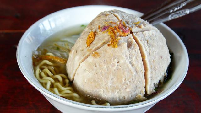 8 Cara Membuat Bakso Sapi yang Lezat, Empuk dan Gurih - Hot Liputan6.com