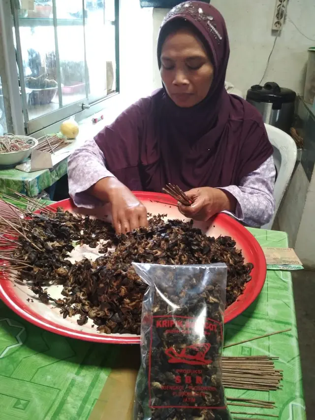 Kuliner Legendaris Khas Kediri, Sate Daging Bekicot - Regional Liputan6.com