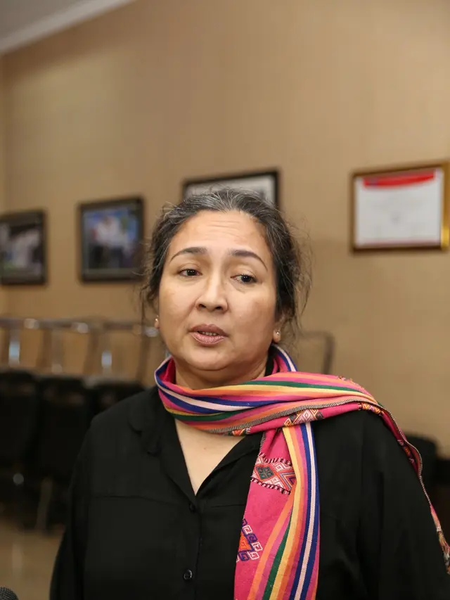 Dua Adik Menderita Kanker, Ini Curhatan Dewi Irawan - ShowBiz Liputan6.com