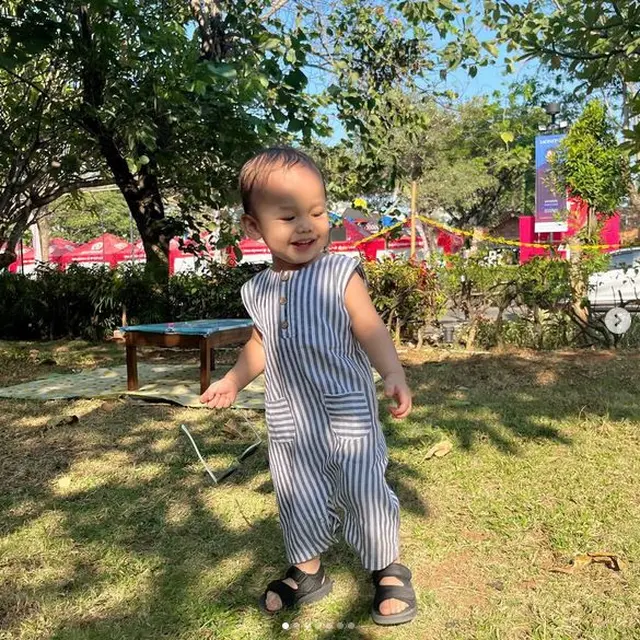 6 Potret Kenkulus, Si Bayi Cerdas yang Disebut Reinkarnasi Albert ...