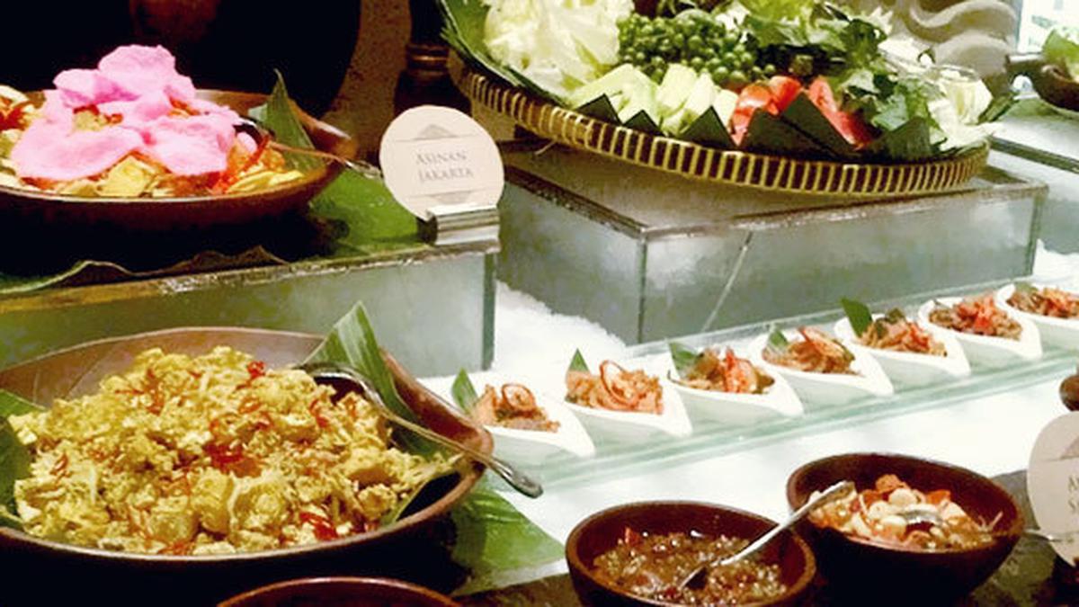 Ragam Menu Indonesia Paling Khas Hanya di Perayaan Emas Hotel Indonesia ...