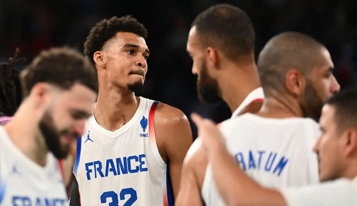 Foto: Gasak Tuan Rumah Prancis, Tim Basket Amerika Serikat Pertegas Dominasi di Olimpiade Paris ...
