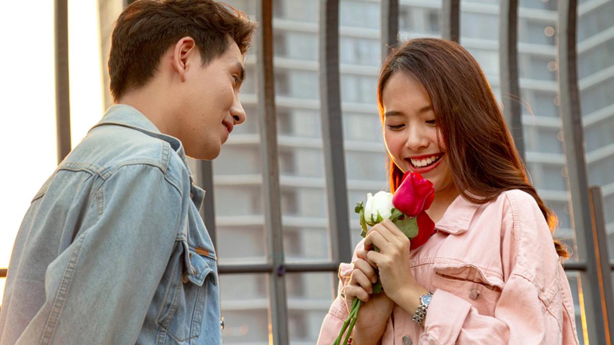 5 Tanda Dia Tipe Pria yang Setia - Relationship Fimela.com