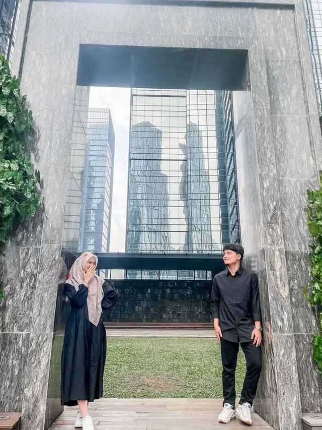 Diduga Gelapkan Dana Yayasan Az Zikra, Ini 6 Potret Kehidupan Mewah ...