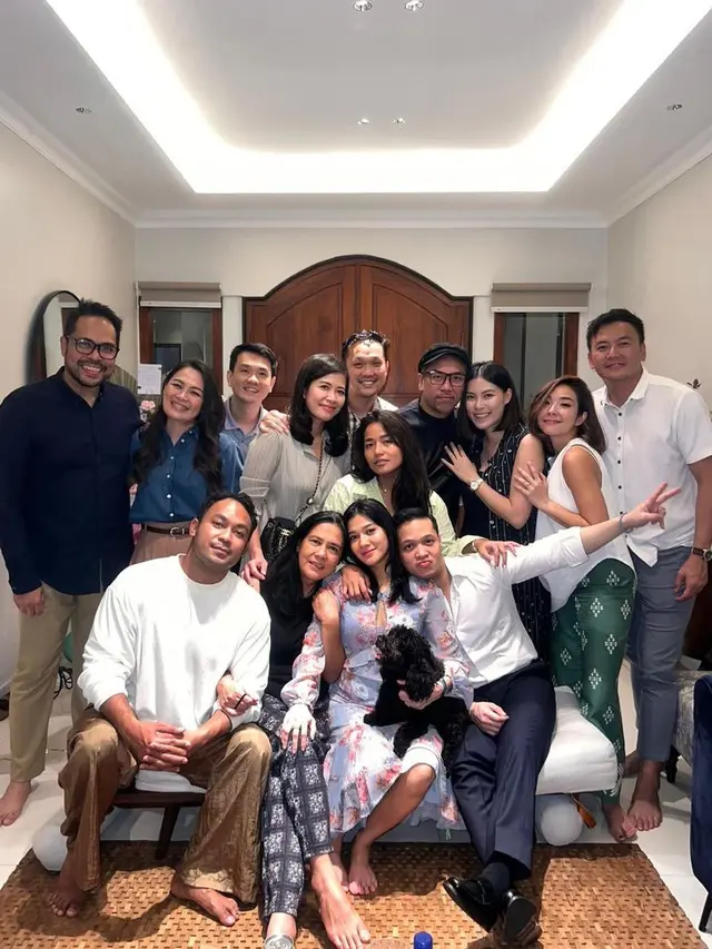 6 Momen Ultah Naysila Mirdad ke-35 Dirayakan Sederhana Bareng Pacar ...