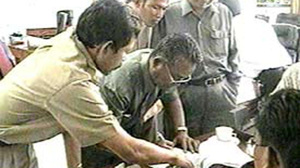 Karyawan dan Manajemen PT MHP Berdamai - News Liputan6.com