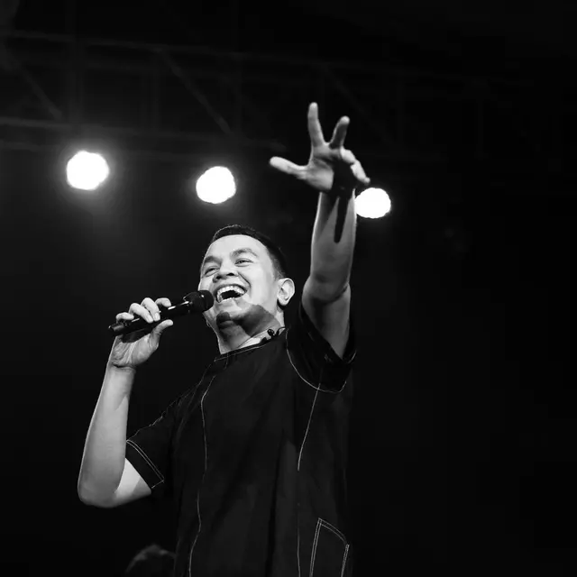 Hati-hati Di Jalan Tembus Billboard Global 200, Sandiaga Uno Ucapkan ...