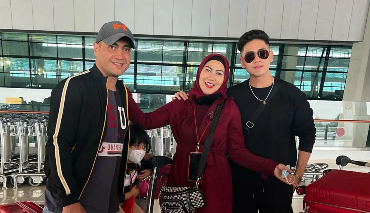 Momen Liburan Akhir Tahun Venna Melinda dan Ferry Irawan Sebelum Kasus KDRT - Foto Liputan6.com