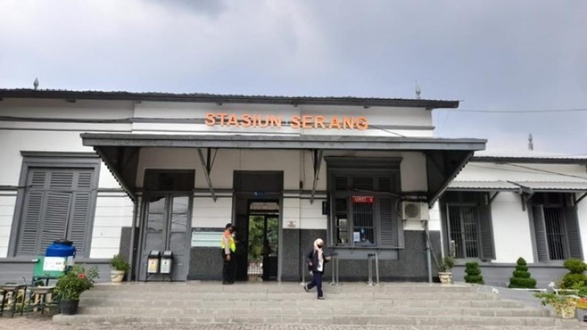 Menguak Sejarah Stasiun Kereta Serang, Bangunan Koloni Belanda ...