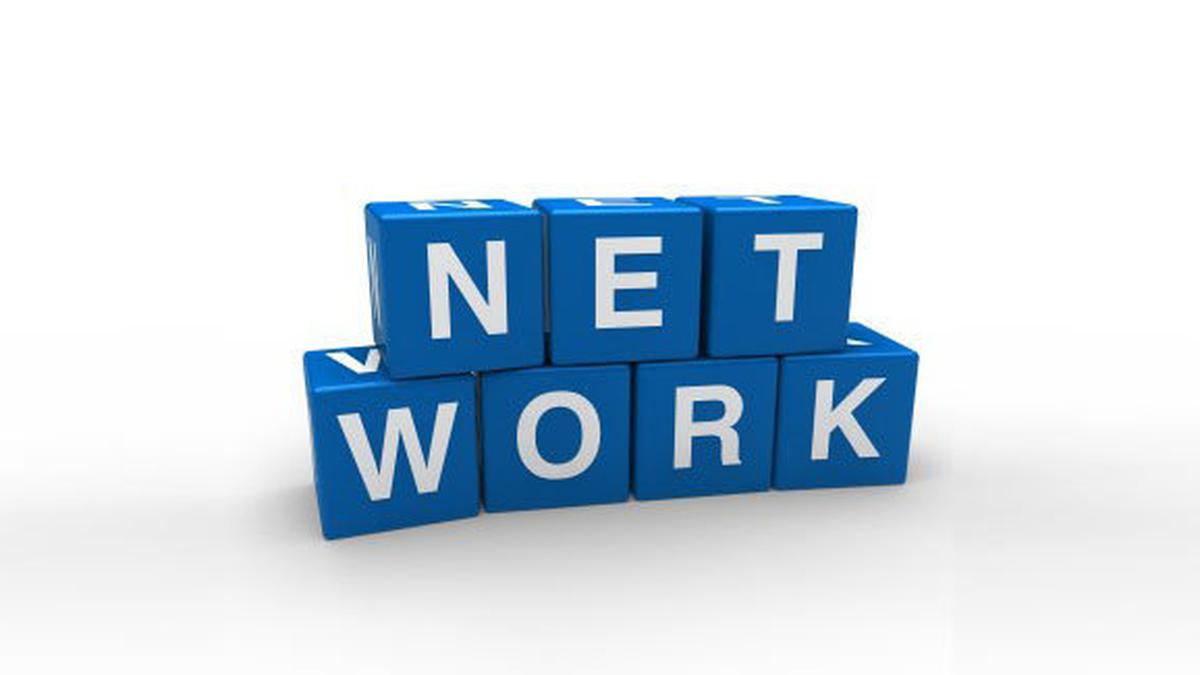 Tips Membangun Networking Yang Sukses