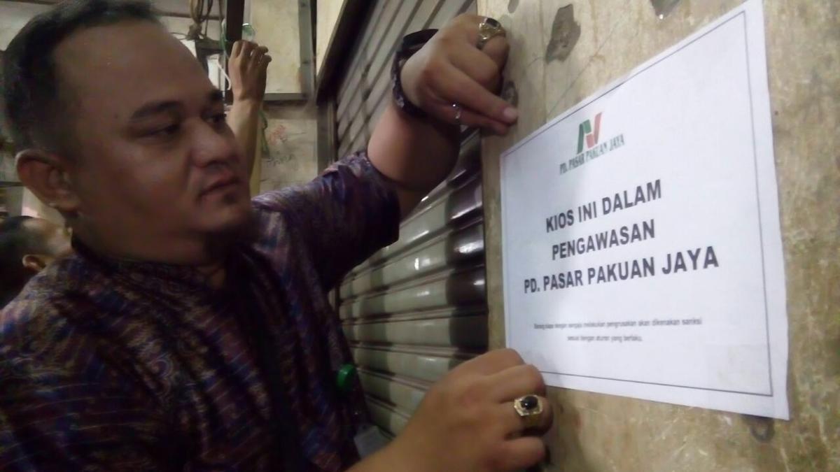 Puluhan Kios Digembok, Pedagang Pasar Bogor Protes - News Liputan6.com