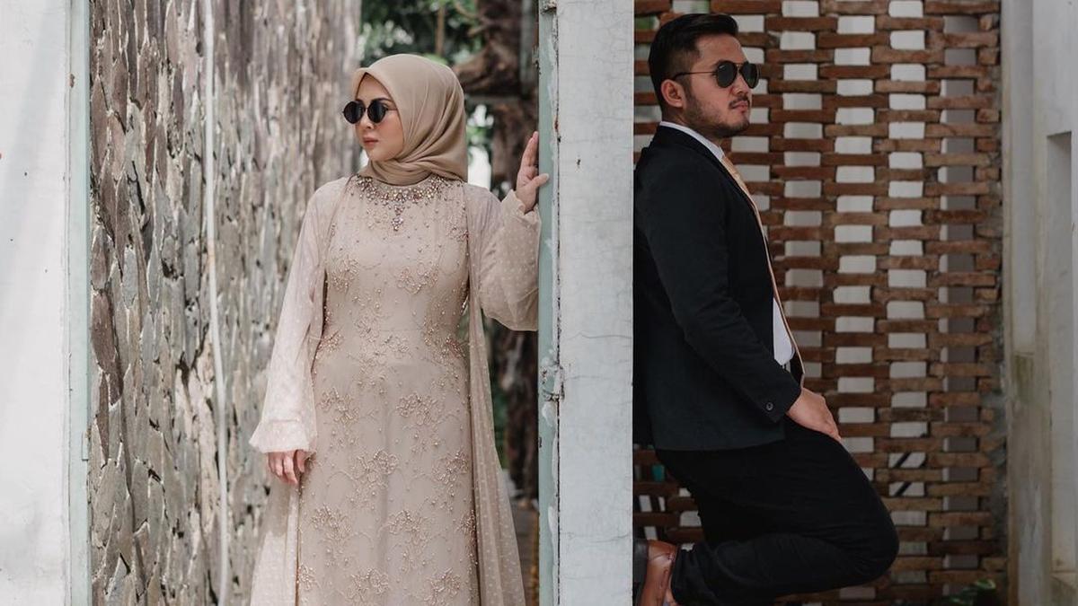 Suami Ingin Punya 14 Anak dari Kesha Ratuliu - ShowBiz Liputan6.com