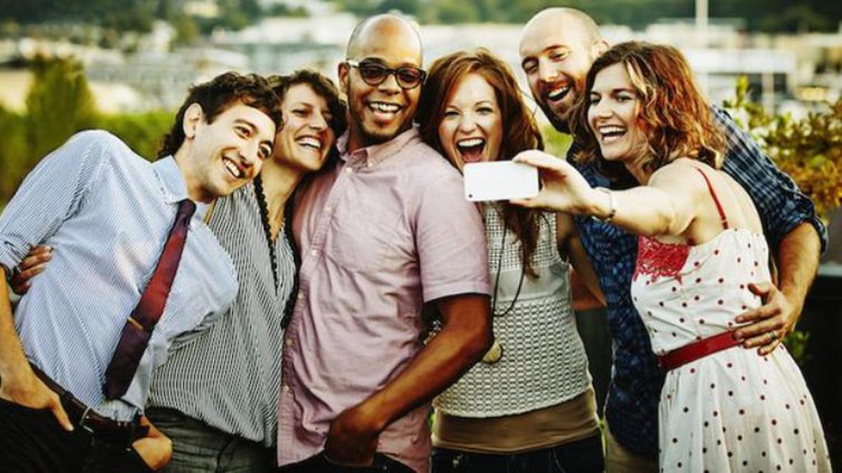 6 Tipe Teman yang Harus Dijauhi Jika Ingin Bahagia - Health Liputan6.com