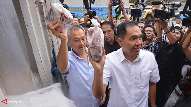 Tommy Winata Ngaku Gelontorkan Daging Murah Bukan Buat Untung - Bisnis ...