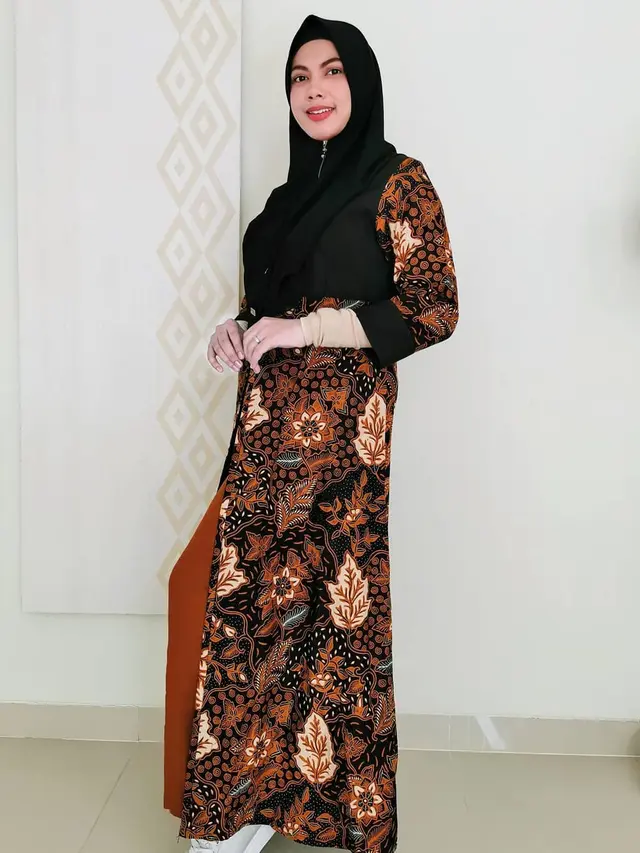 6 Potret Ghea Astrid Mantan Istri Pertama Ifan Seventeen, Bahagia Bareng Keluarga - Hot Liputan6.com